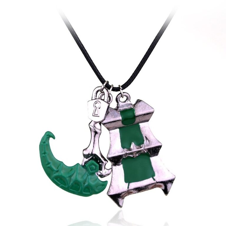 Thresh The Chain Warden Lantern & Sickle Keychain - Riven Store